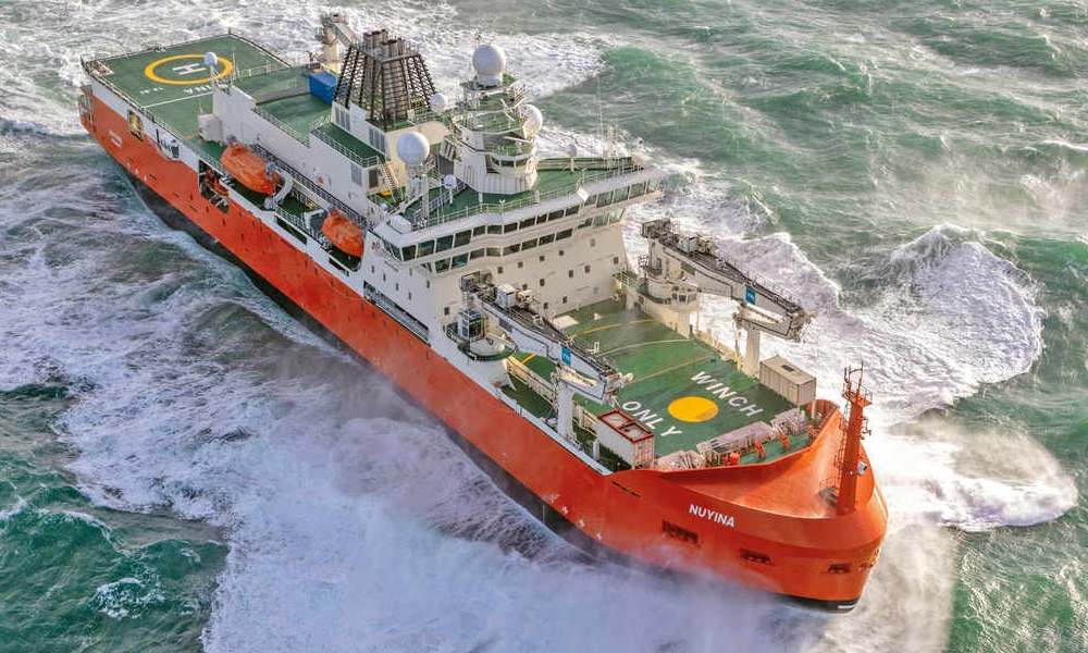 $528m ship too big to go under Hobart bridge | The Australian Naval ...