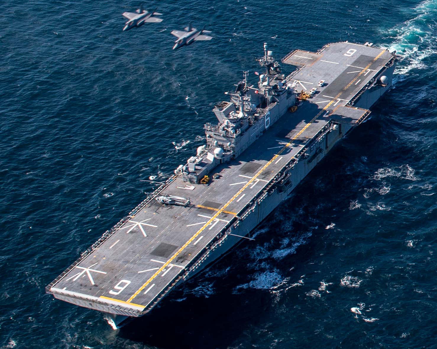 Japanese F35As train with USS America | The Australian Naval Institute